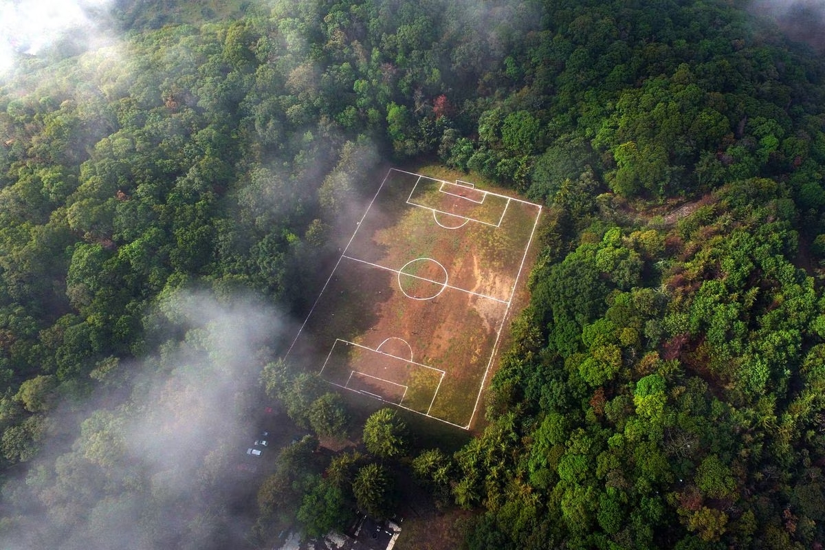 La Cancha de los Dioses: futbol en las alturas del volcán Teoca, en ...